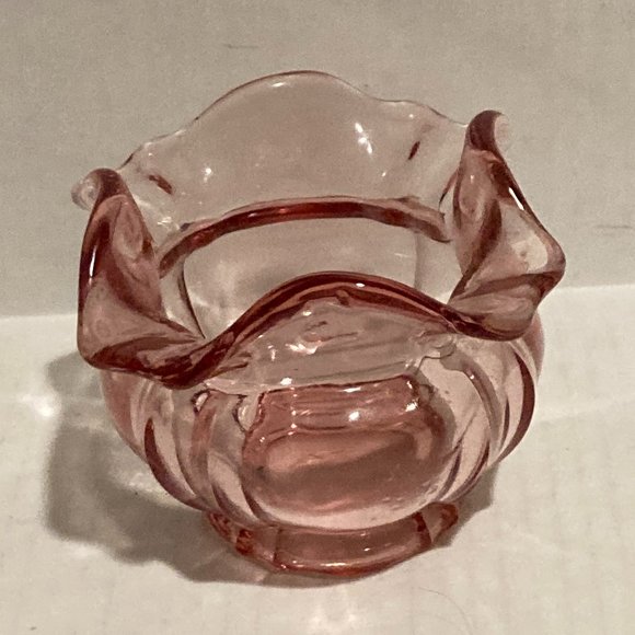 Fenton | Accents | Vintage Fenton Ruffled Edge Ribbed Glass Bowl | Poshmark
